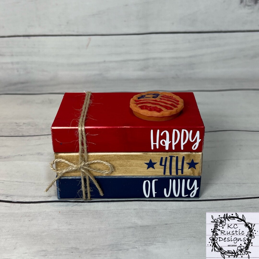 Happy 4th of July Mini Wood Book Stack With Faux Pie/patriotic Decor ...