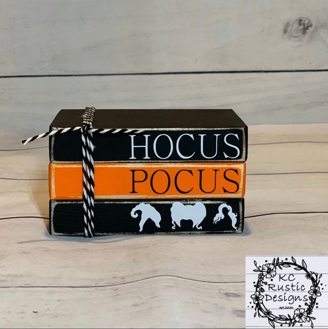 Halloween Mini Wood Book Stack/ Halloween Decor/ Halloween Book Stack ...