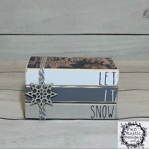 Christmas Mini Wood Book Stack/ Let It Snow/ Winter Decor/ Snowflakes ...