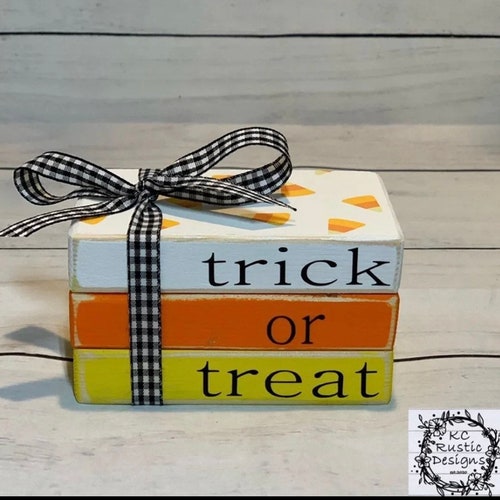 Halloween Mini Wood Book Stack/ Trick or Treat/ Farmhouse/ | Etsy