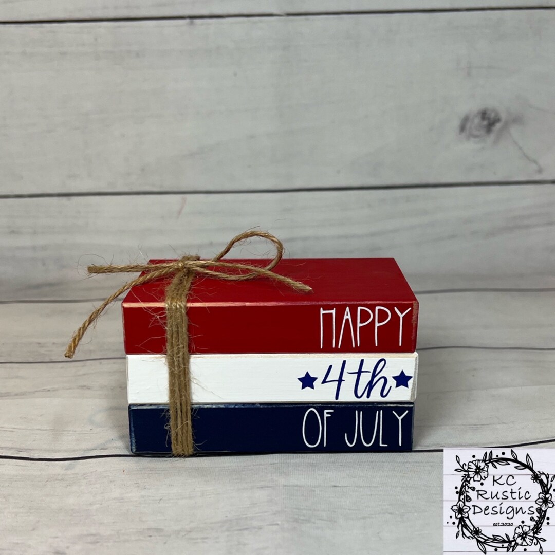4th of July Mini Wood Book Stack/ Patriotic Decor/ Tier Tray Decor/ 4th ...
