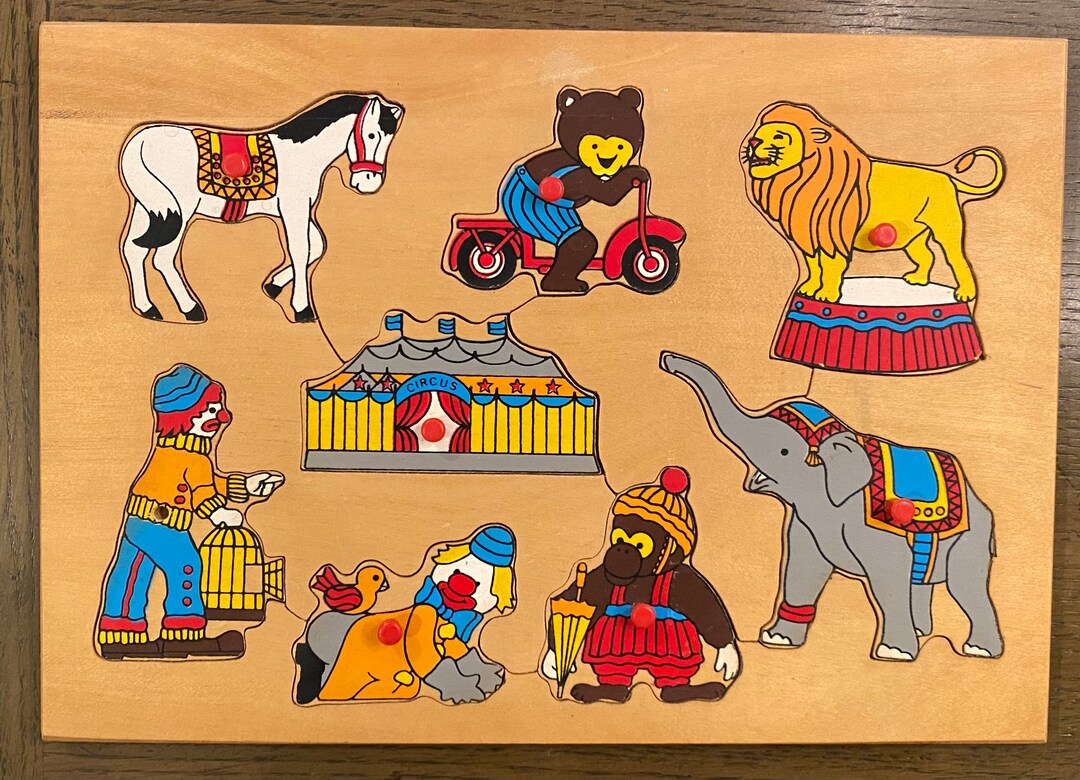 Vintage CIRCUS Theme 8-piece Wooden Peg Puzzle - Etsy
