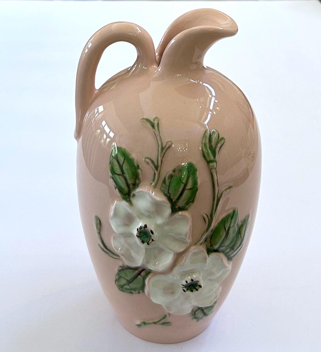 Vintage 1940s Hull Art Pottery Pitcher Rosella Line Dogwood Flower 7.5 ...