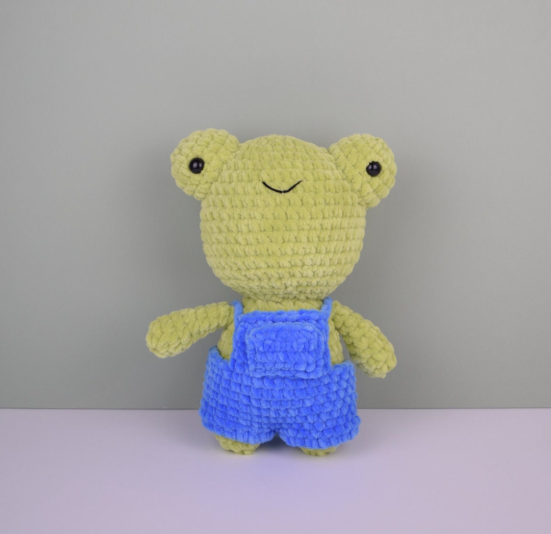 Ferdinand the Frog Crochet Pattern. DIY Amigurumi Crochet Pattern. Make ...