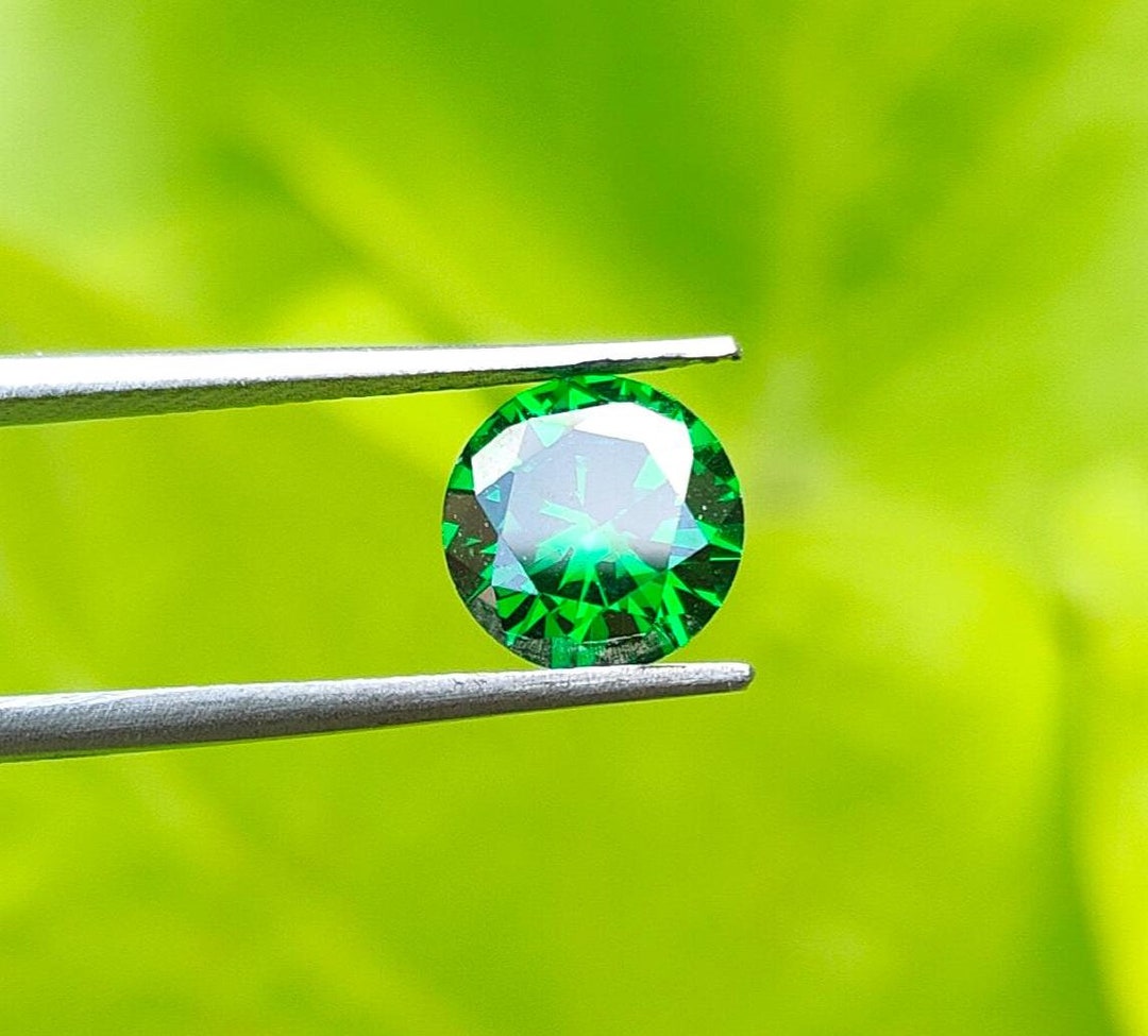 Cubic Zirconia AAA Quality Cubic Zirconia Round Shape Emerald Green ...