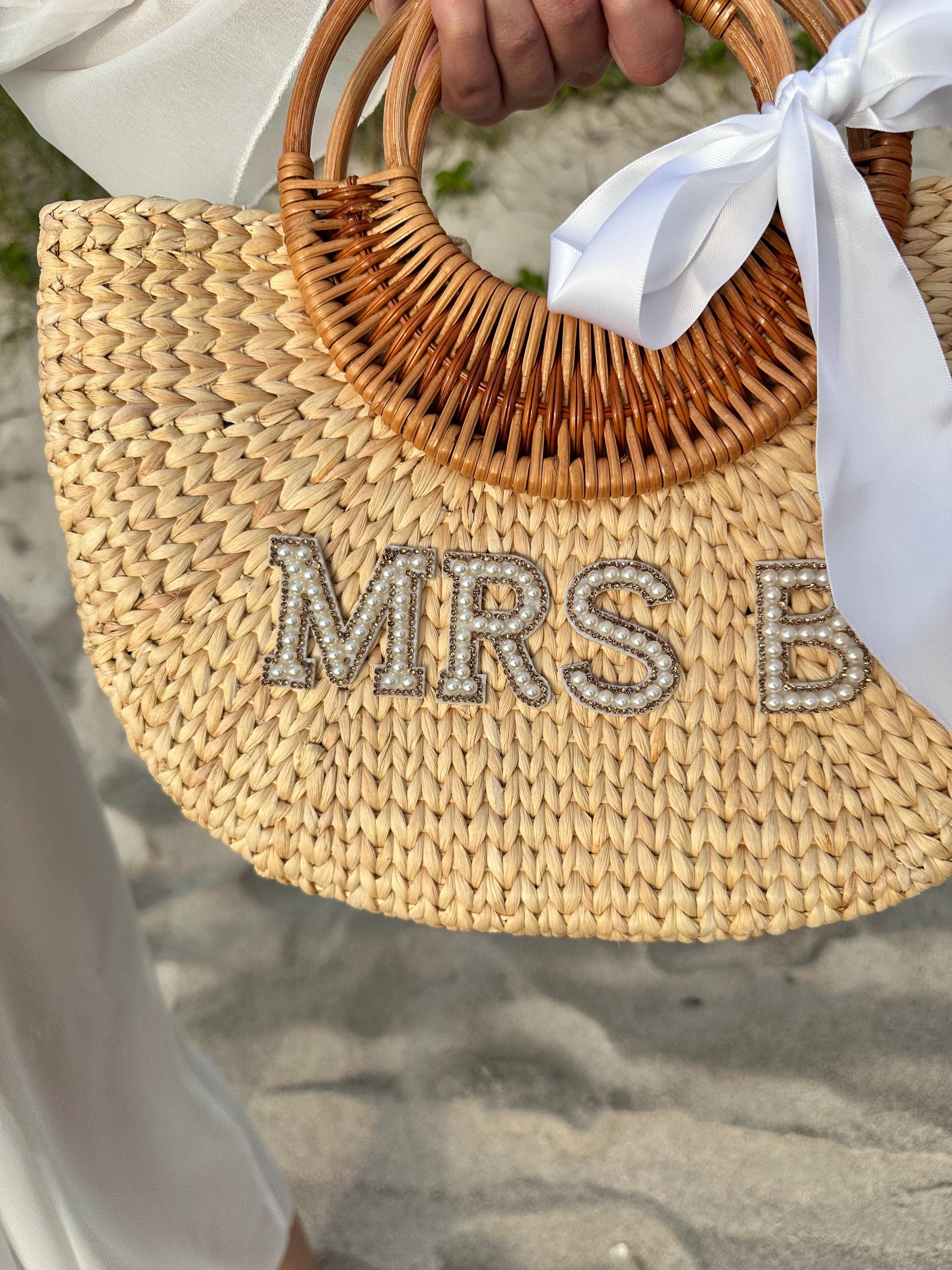 Personalized Mrs. Straw Beach Bag: Bridal Wedding Tote - Etsy