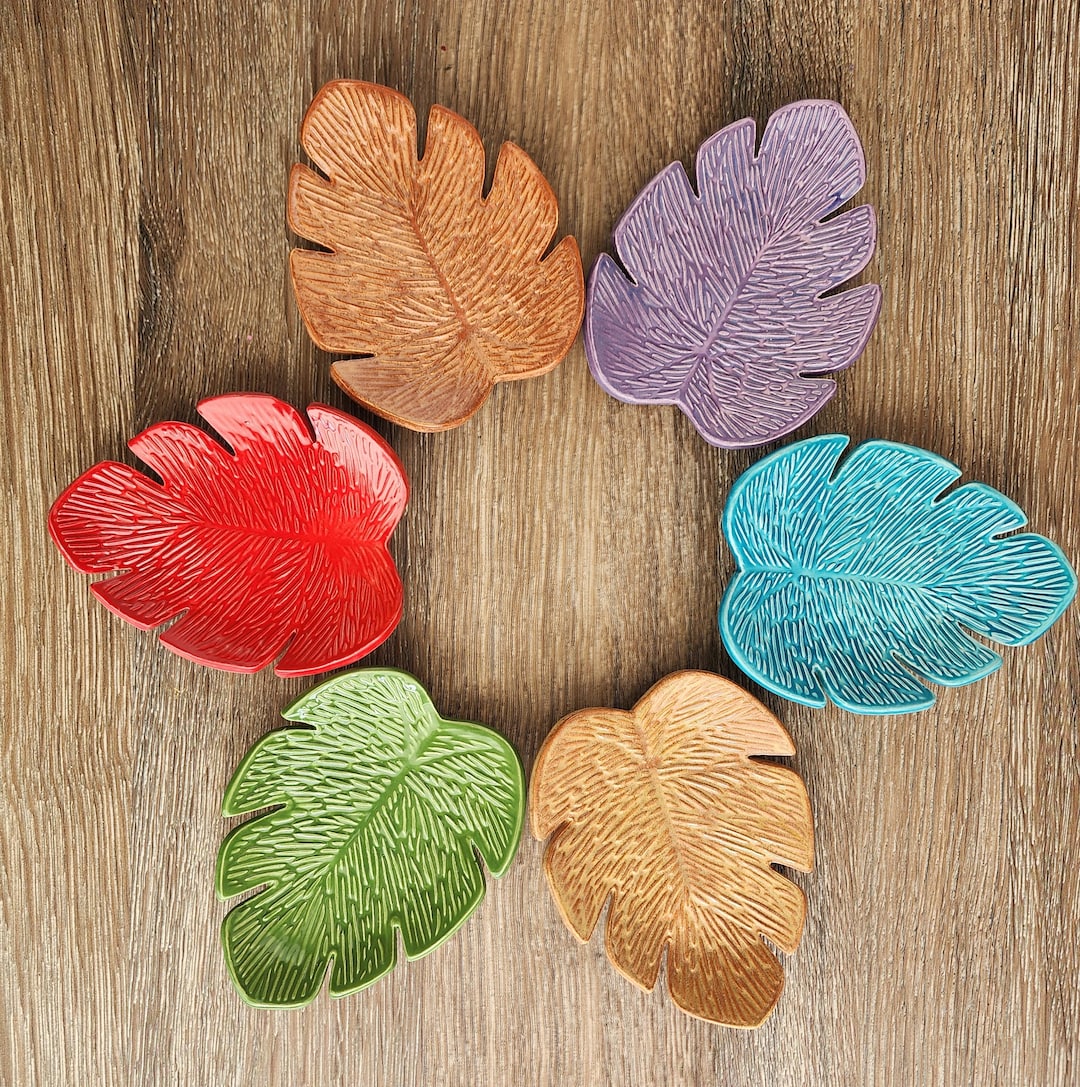 Handmade Ceramic Ring Dish, Leaf Shape Jewelry Tray, Perfect Gift for ...