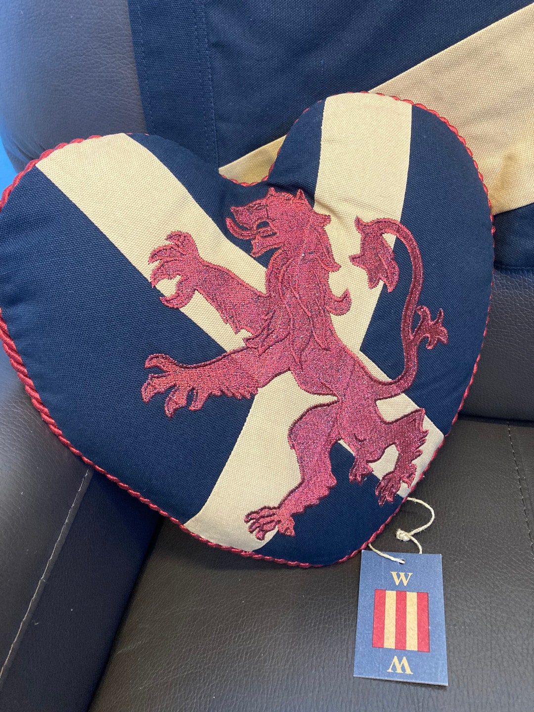 Stunning Lion Rampant /saltire Cross/ Scottish Flag Tapestry Heart ...