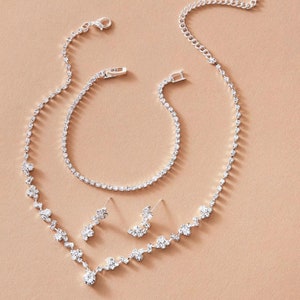 Bridal Jewellery Set, Princess Cut Shape Necklace Set, Sparkling ...