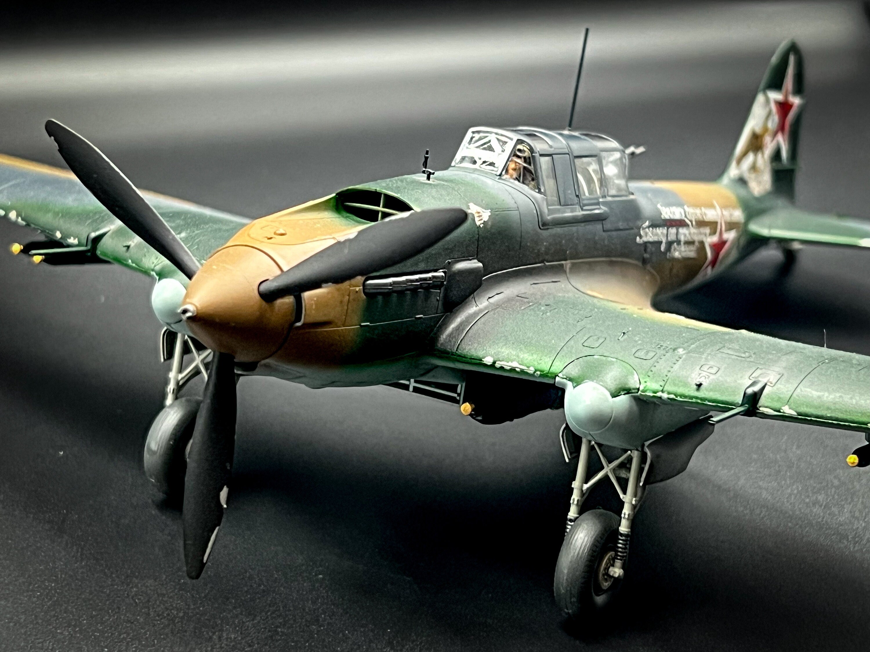 Tamiya Aircraft - Soviet Ilyushin Shturmovik, Professionally Assembled ...