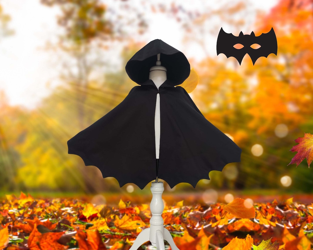 Kids Halloween Bat Costume: Cotton Hooded Cloak & Mask / Express ...