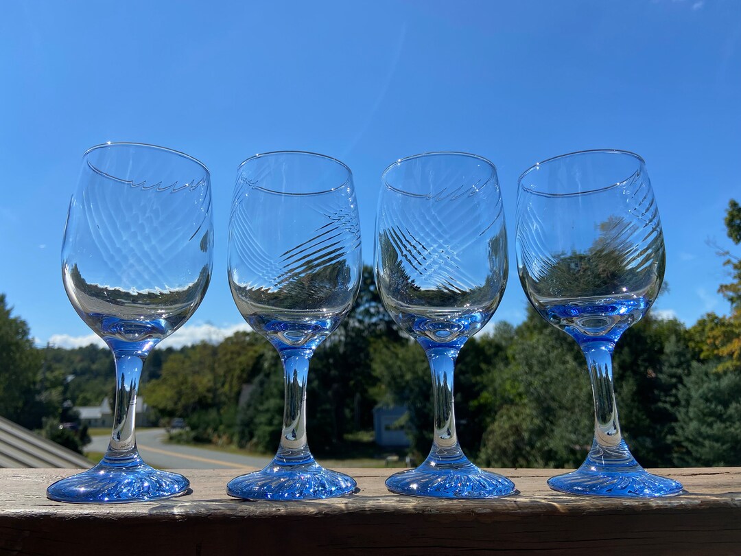 Set of Libbey Misty Blue Swirled Wine Glasses - Etsy