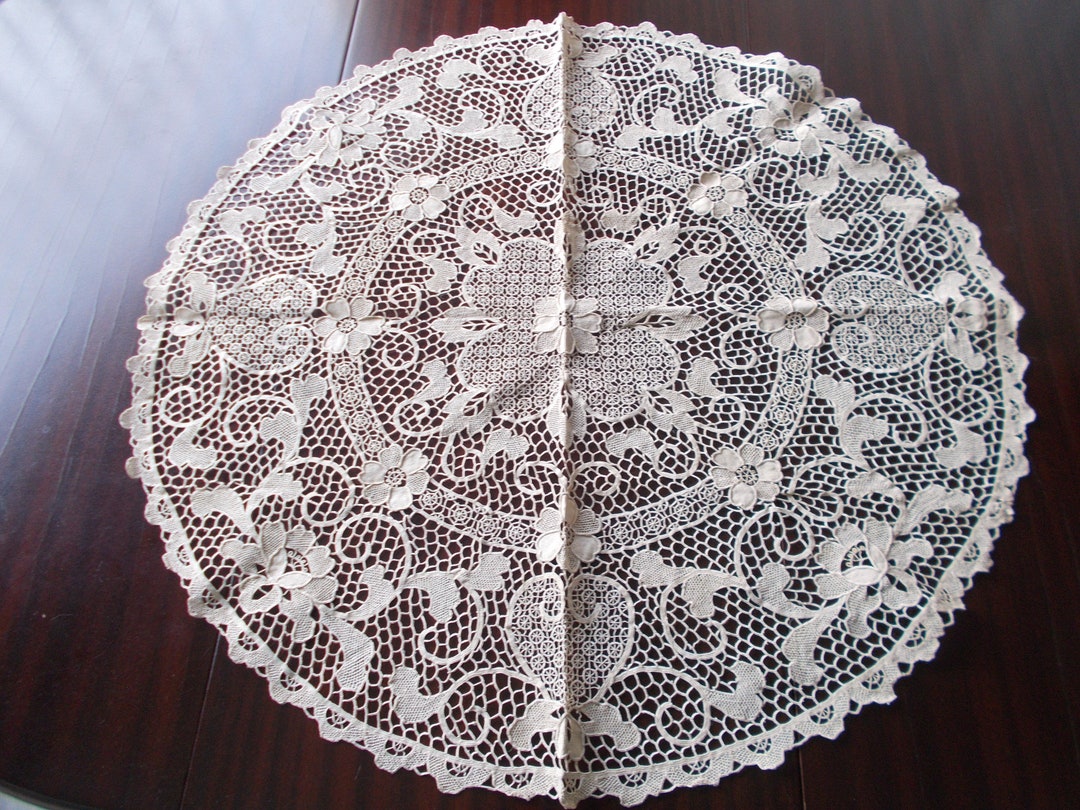 Vintage Unused.beige Round Lace Tablecloth ,handmade Venetian Style ...