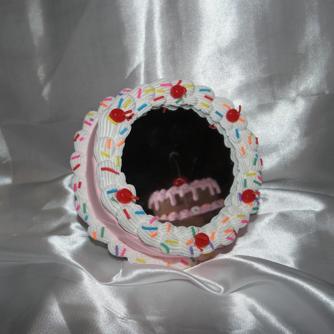 Vintage-style Pink and White Fake Cake Mirror With Sprinkles and ...