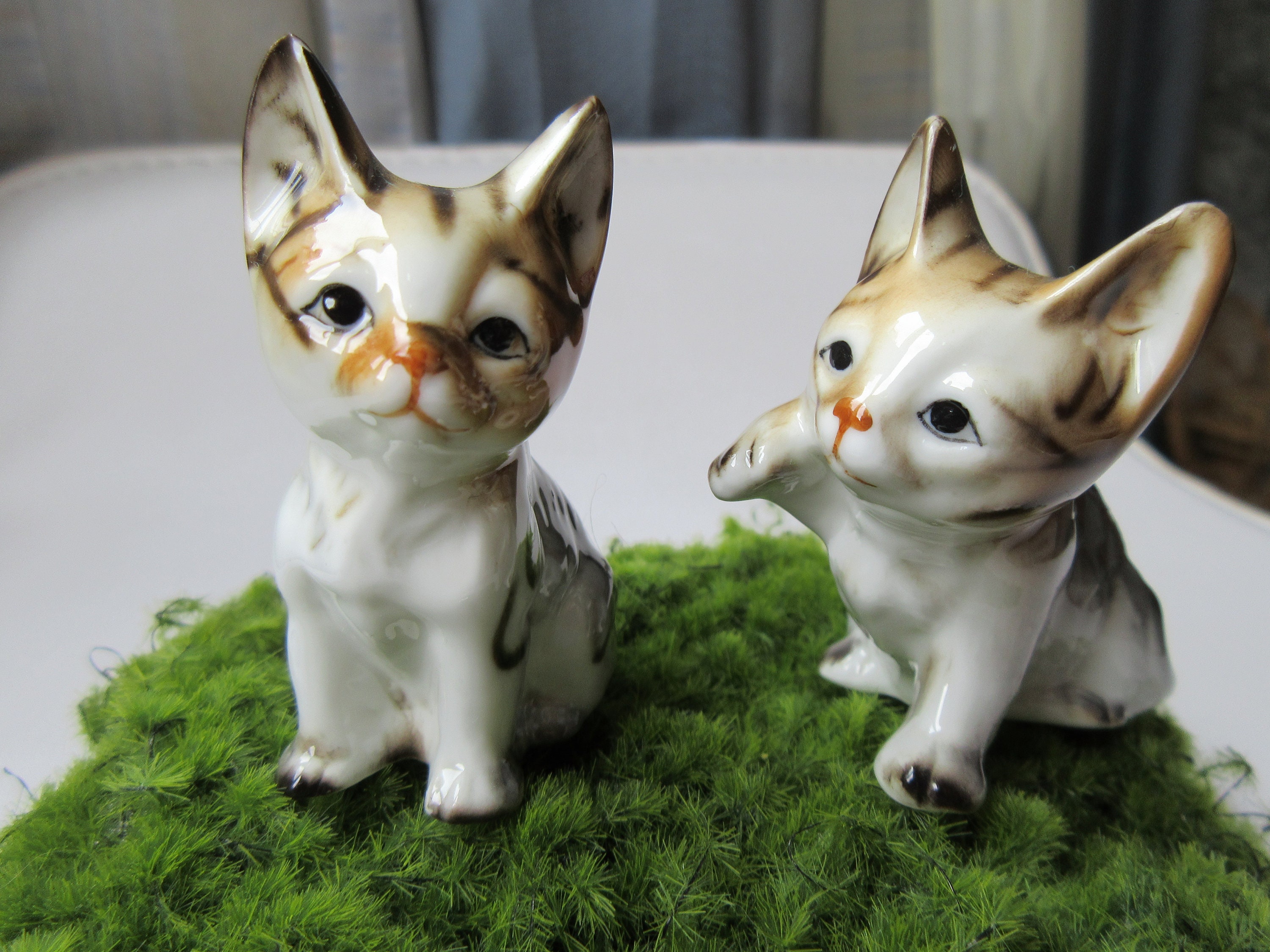 Vintage Set of 2 Bone China Cute Cats/kitten Figurines - Etsy