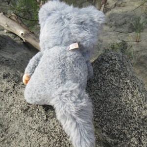 Vintage 1979s NYAMY Washino Grey Drowsy Kitten Cat-monchhichi Thumb ...