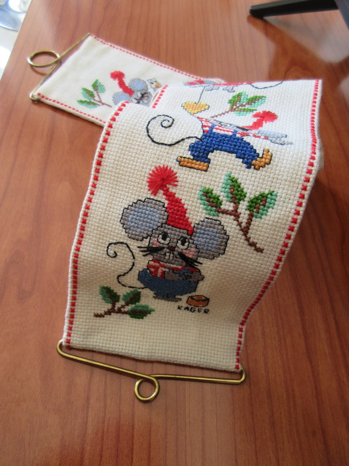 Vintage Tapestry Needlepoint Mouse Cross Stitch Embroidery - Etsy