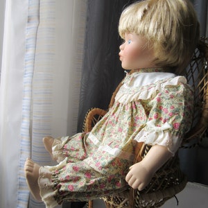 Vintage Promenade Collection 'ALICE' Porcelain Doll 13'' Collectible ...