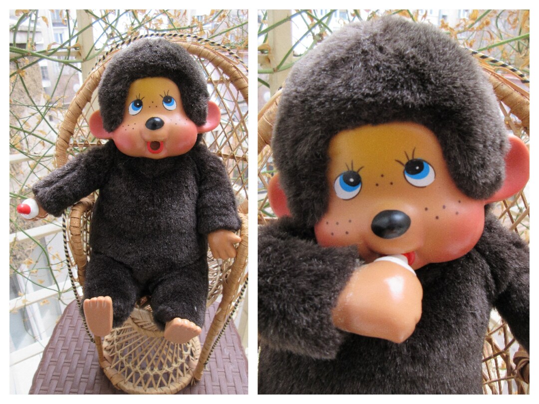 Vintage Sitting Monchhichi Monkey Doll Surprised Tall Eyes Looking up ...