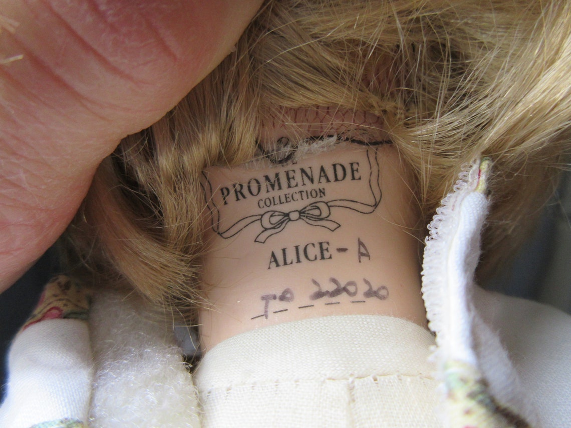 Vintage Promenade Collection 'ALICE' Porcelain Doll - Etsy
