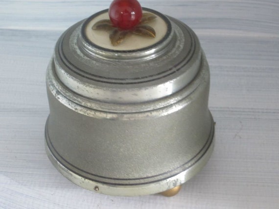 Vintage Powder Puff Musical Box - Etsy