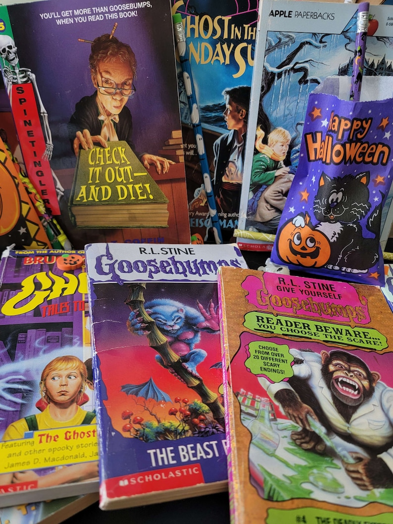 90s Scholastic Book Fair Halloween Spooky Mystery Box Gift - Etsy