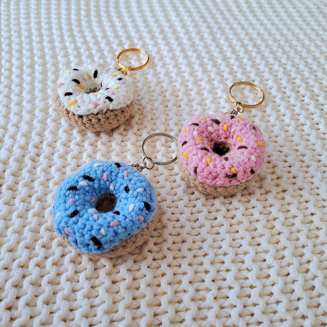 Crochet Keychain: Donuts (customizable Colors) Handmade. Handbag ...