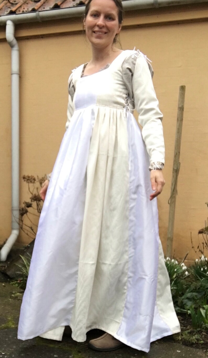 Italian Renaissance Inspired Dress - Etsy