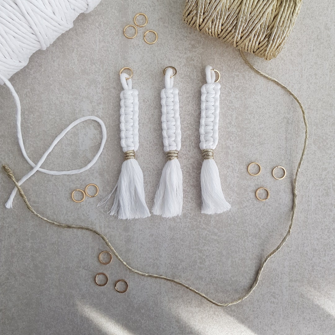 Keychain - Macramé - Hand Knotted - Mini Key Ring - Etsy