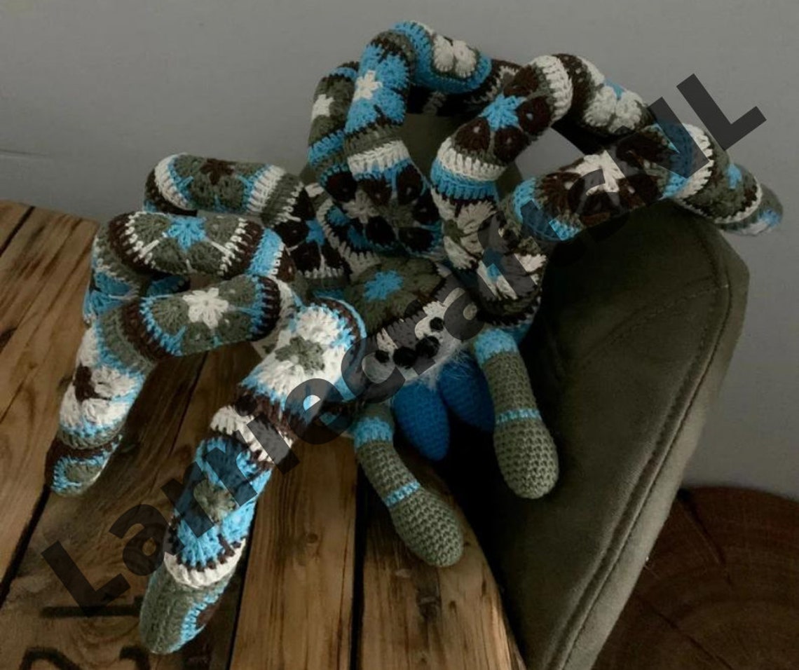 Pattern Crochet Giant Jumping Spider African Flower Pdf - Etsy