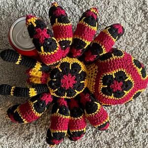 Pattern Crochet Mini Spider Tarantula African Flower Pdf Christmas Xmas ...