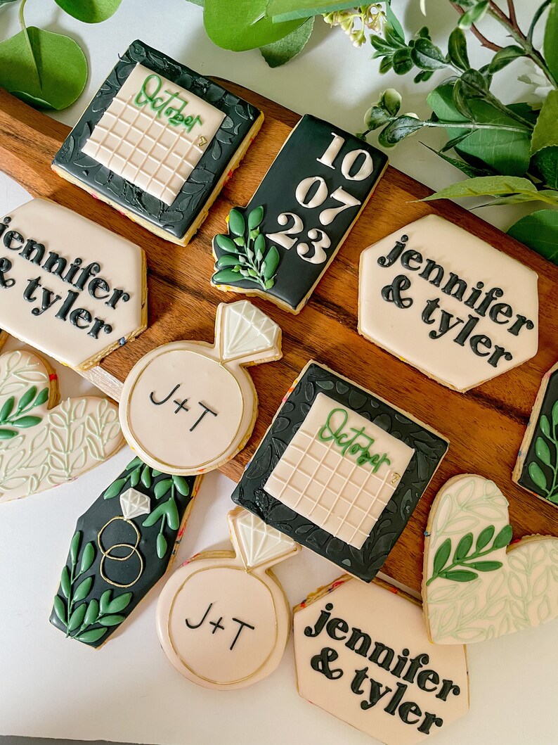 Custom Sugar Cookies: Greenery Bridal Cookies - Etsy