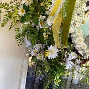 Summer Daisy Front Door, Summer Floral Front Door, Welcome Daisy Front ...