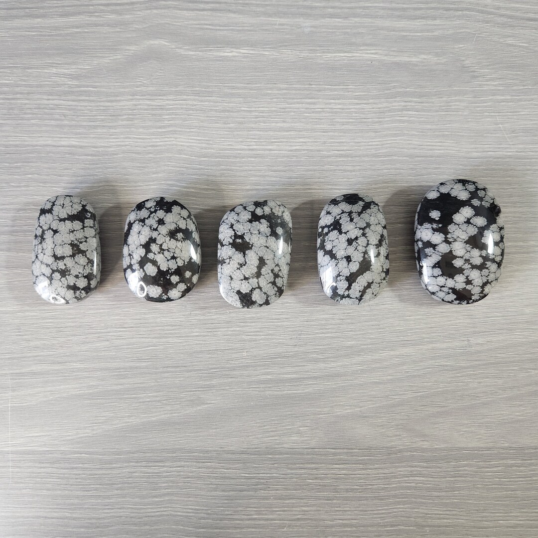 Snowflake Obsidian Palm Stone. Crystal Palm Stone. Healing Crystal. - Etsy