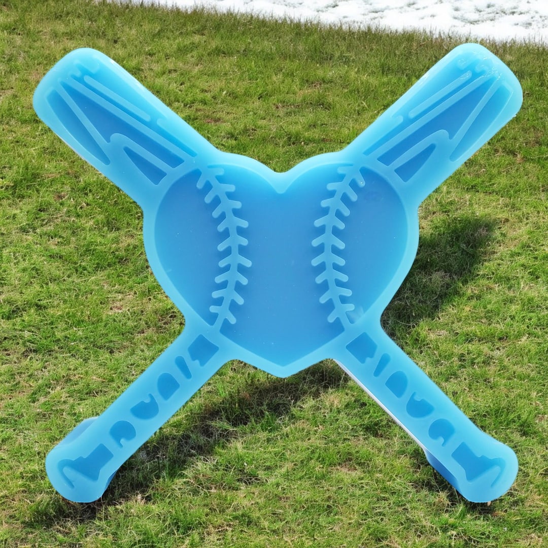 Set of 2 - Baseball Bat and Heart Soap, Softball, Baseball Lovers ...