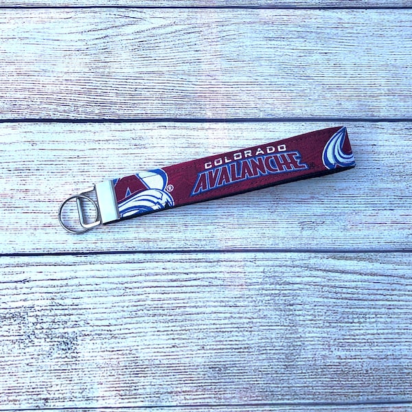 Hockey Keychain - Etsy