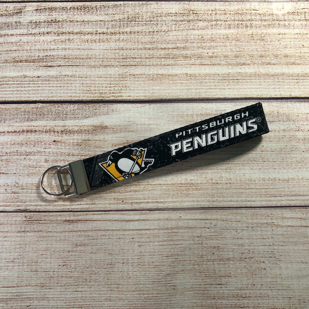 NHL Pittsburgh Penguins Team Keychain, Key Ring Wristlet Strap ...