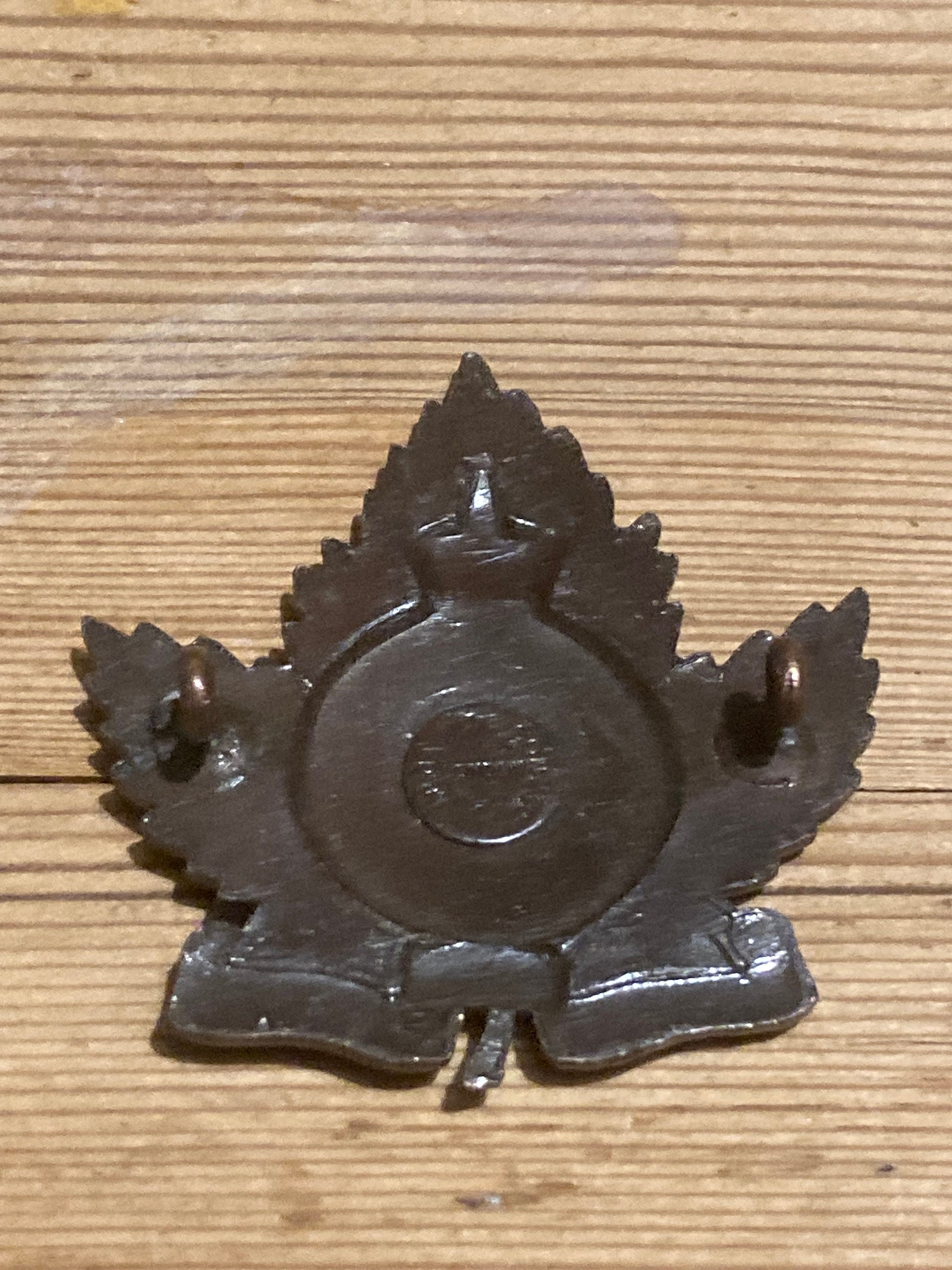 WW2 Canadian Cap Badge. - Etsy