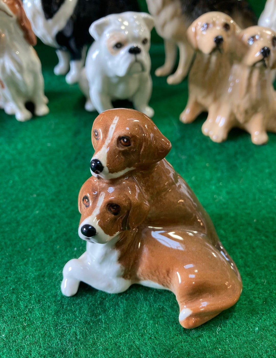 Beswick Hounds Puppies. - Etsy UK