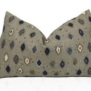 Peter Dunham Pillow Oona in Ocean/ Indigo, Decorative Throw Pillow ...