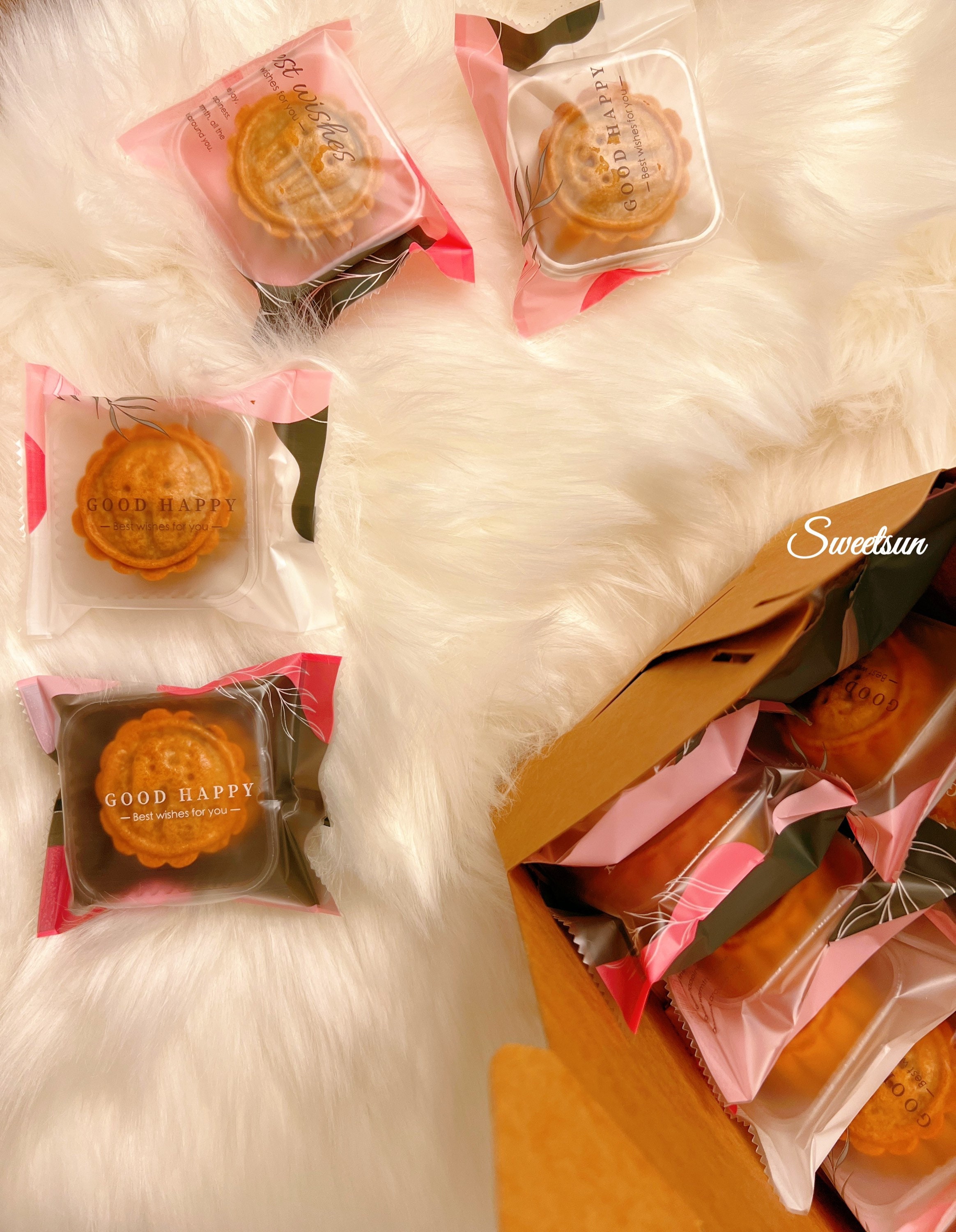 16 Pieces Fresh Made Mooncake Gift Sets Eight Flavors 50g - Etsy