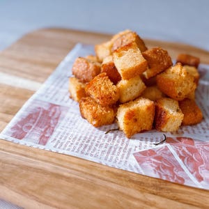 Seasoned Premium Croutons Buttery Garlic/caramel Cinnamon Bite-sized ...