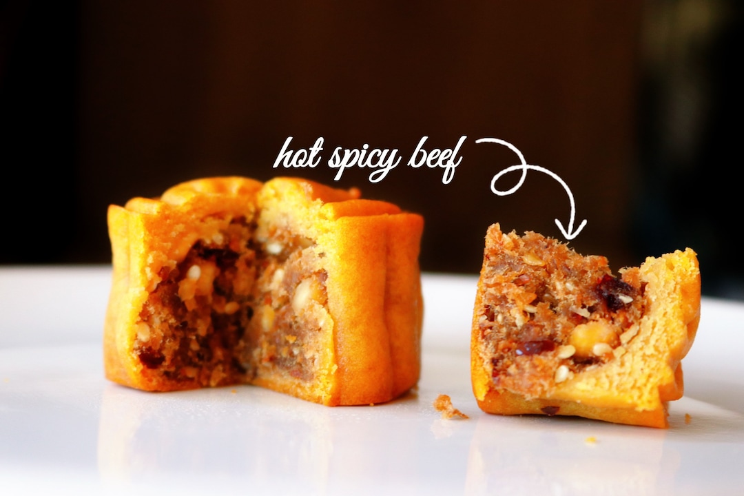 8pcs Fresh Made Hot and Spicy Beef Mooncake (over 35 Dollar Free ...