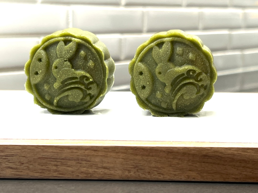 8pcs Matcha Momoyama Mooncake With Egg Yolk Custard 50g/each (over 35 ...