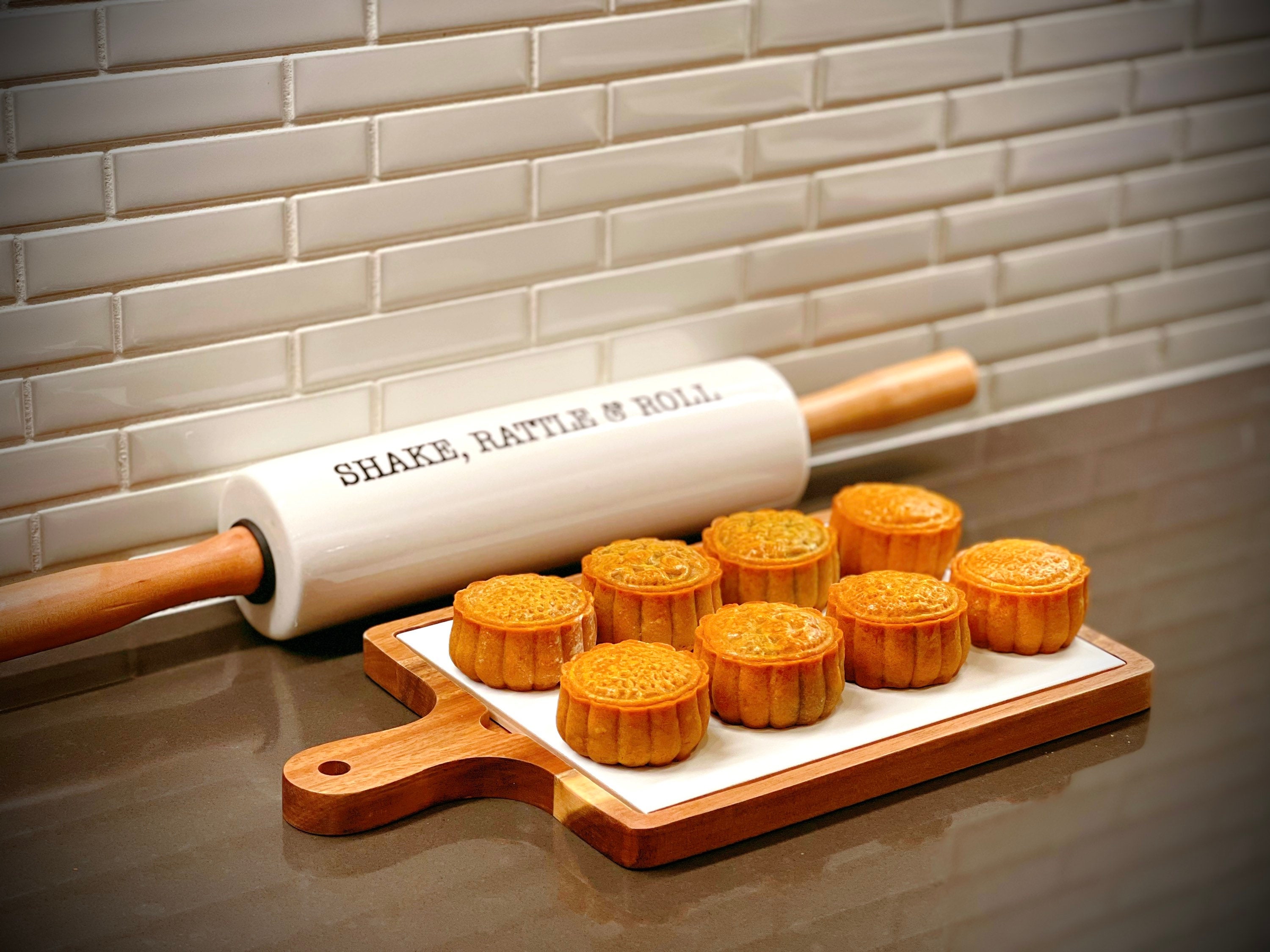 8pcs Fresh Made Mooncake 4-flavor Mixed Best Gift over 35 - Etsy