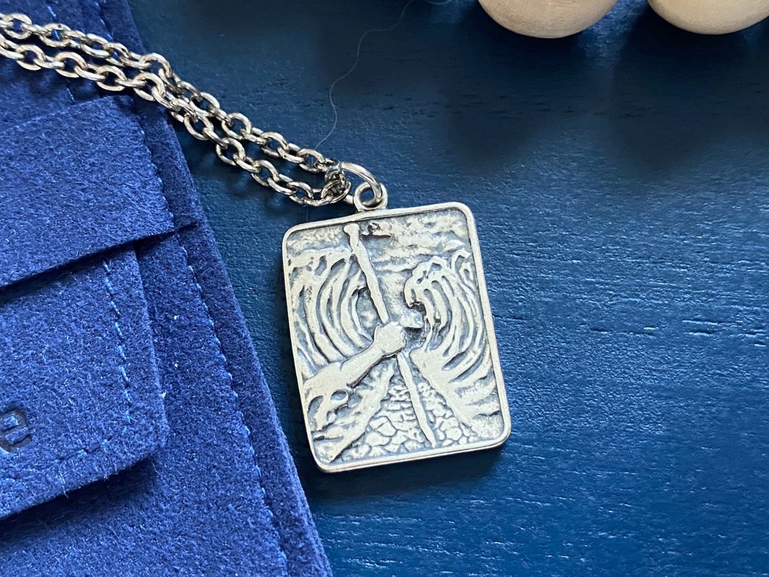 CHRISTIAN Gift for Men Faith Jewelry in Silver or Gold Pastor Gift ...