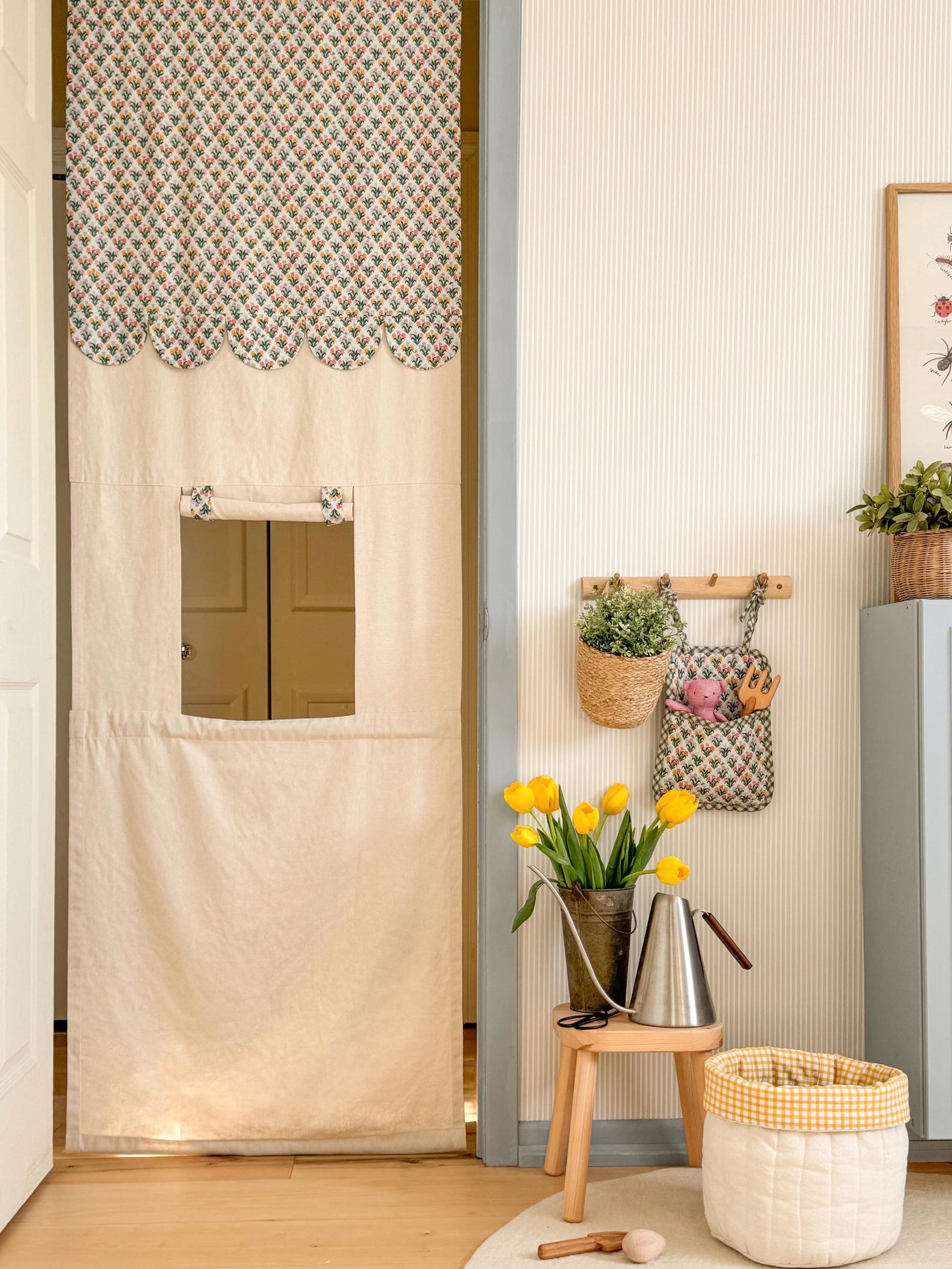Kiosk PDF Sewing Pattern, Doorway Kiosk for Kids - Etsy