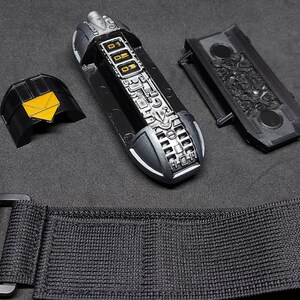 3D Printed & Painted Power Rangers in Space Battlizer Gauntlet ...