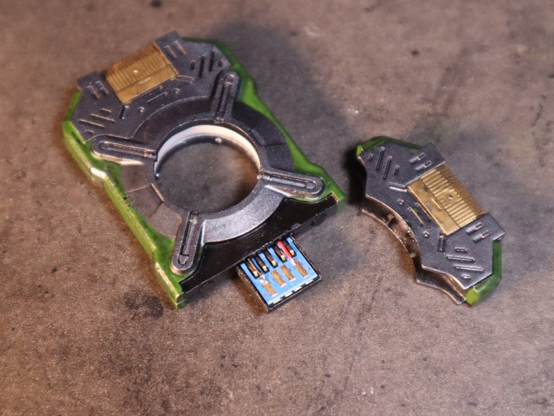 Hand-painted Halo Inspired AI Data Chip Light-up USB Drive - Etsy