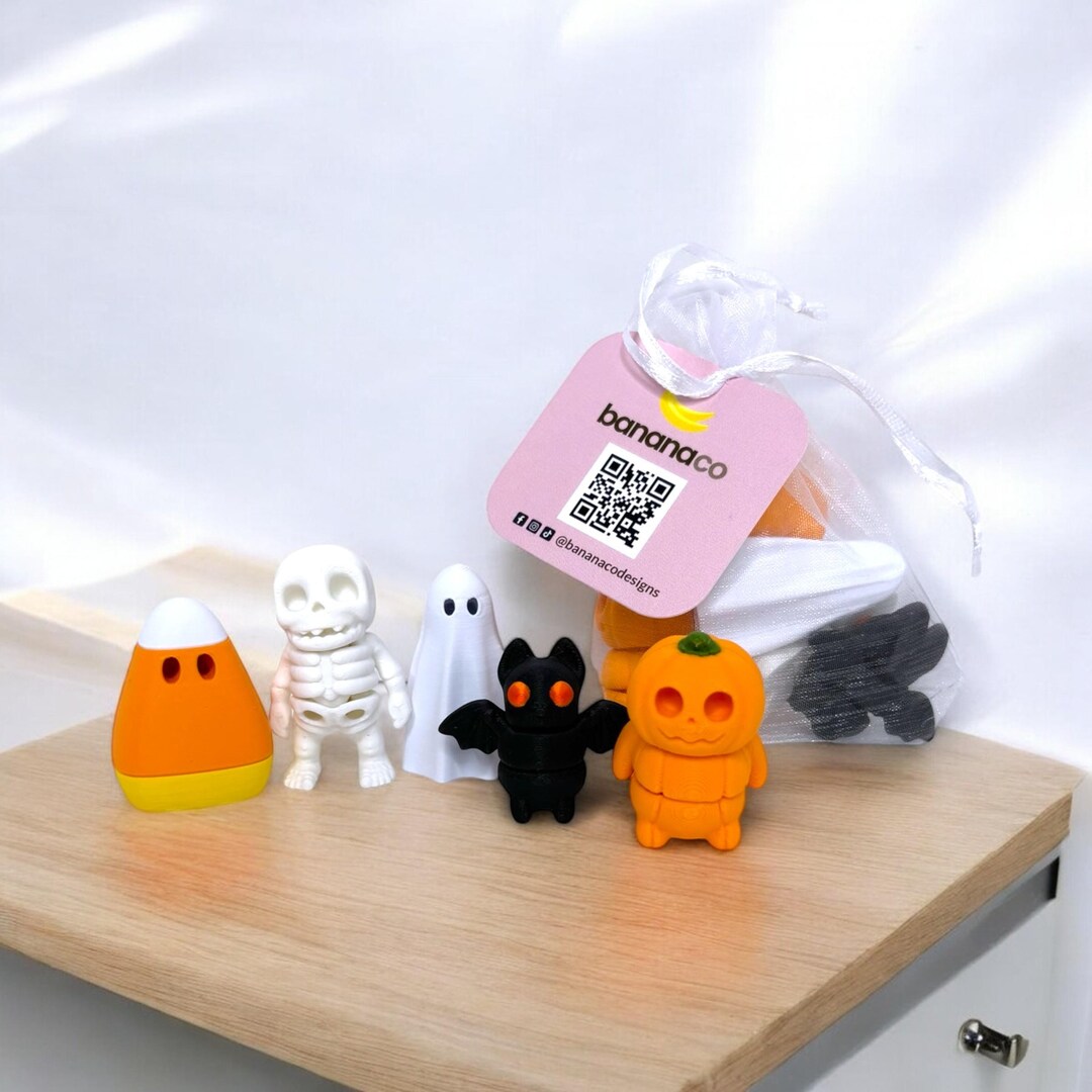Halloween Mini Figures Bundle Treat Bags / Loot Bags for Party Ghost ...